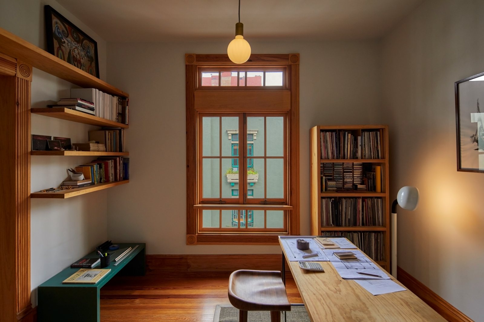 a light-filled renewal brings new life to a heritage apartment edificio ...
