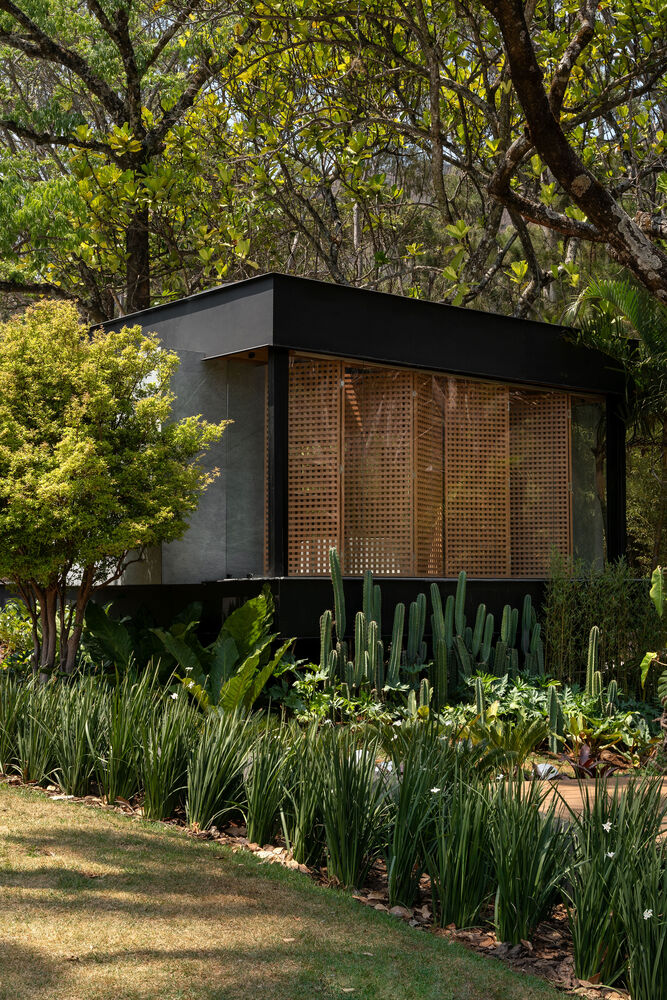 news: contemporary bungalow designed for a nature-immersive shower ...