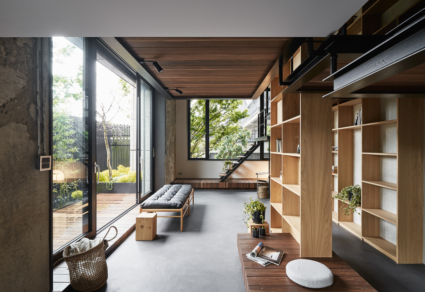 treehouse-inspired home in taiwan with optimal shared space: project by ...