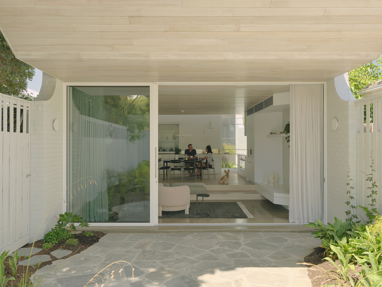 warm and subtle australian home interiors in wood and beam | the design ...