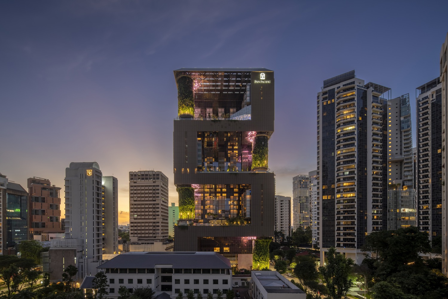news: a forest-like pan pacific hotel mark a green icon in singapore's ...