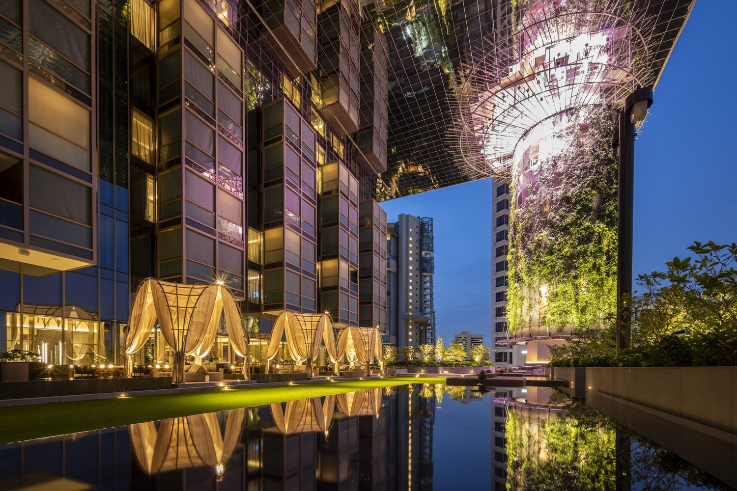 news: a forest-like pan pacific hotel mark a green icon in singapore's ...