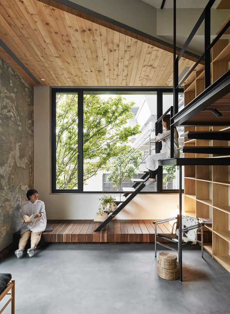 treehouse-inspired home in taiwan with optimal shared space: project by ...